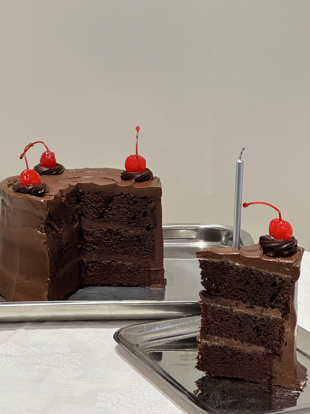 Maxi minimalist cake – crush cake